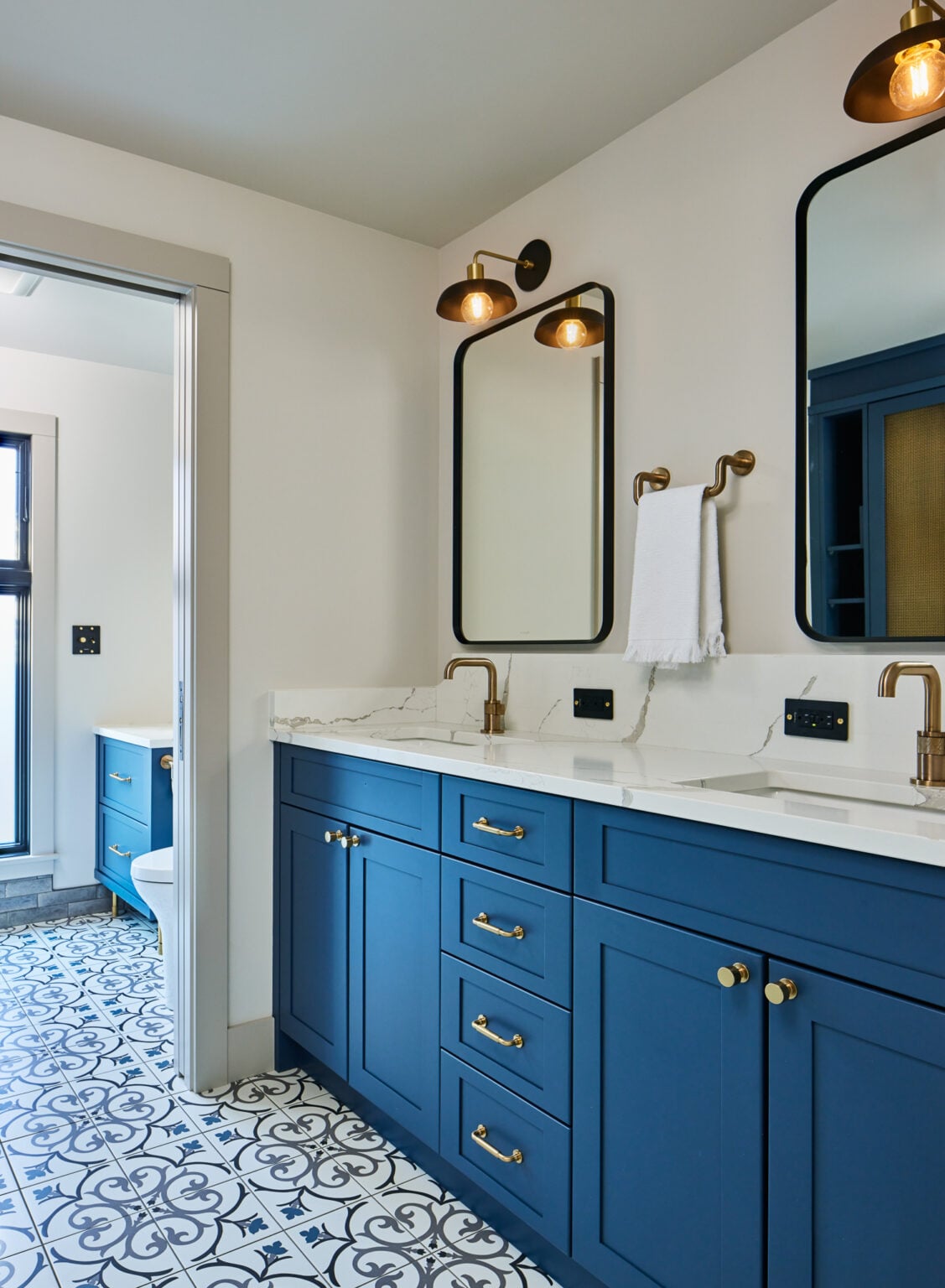 Bathroom Vanity and Sink Ideas: Tips from an Expert Seattle Remodeler ...